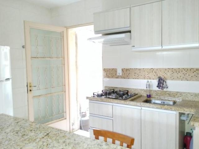 Apartamento 1 Dormitório Térreo no Menino Deus