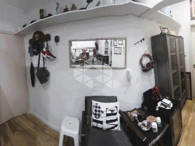 Apartamento 1 dormitório térreo elevado próximo Instituto de Cardiologia