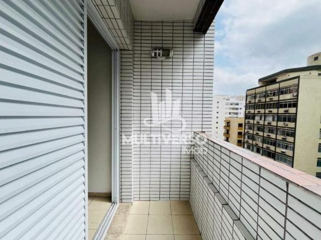 Apartamento 1 dormitório uma quadra da praia no Gonzaga em Santos