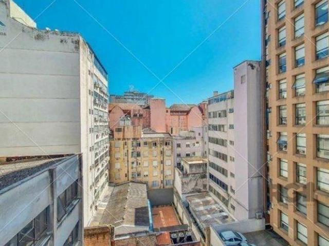 Apartamento 1 dormitórios à venda Centro Histórico Porto Alegre/RS