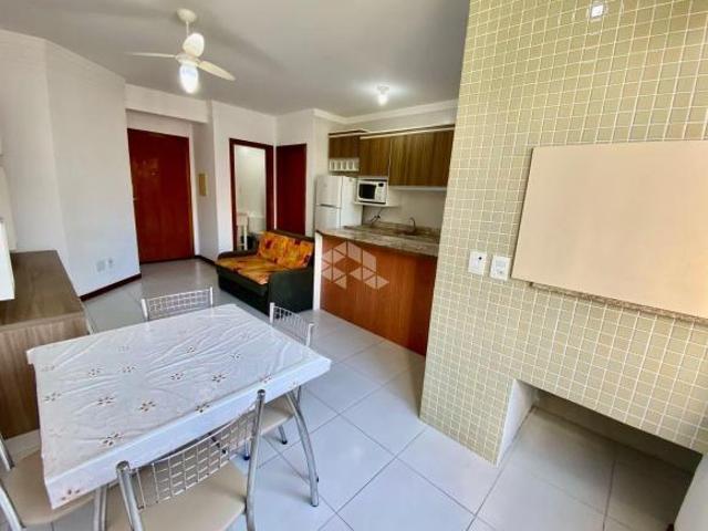 Apartamento 1 dormitórios sendo suíte + banho social, mobiliado, churrasqueira