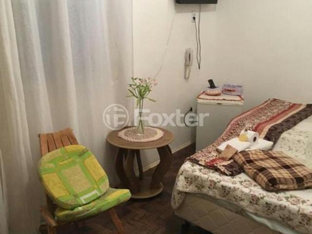 Apartamento, 1 dormitórios, 16.74 m², em Centro Histórico
