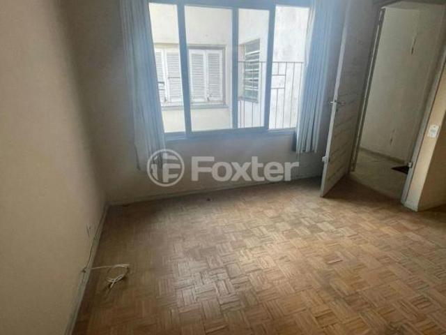 Apartamento, 1 dormitórios, 25 m², em Azenha