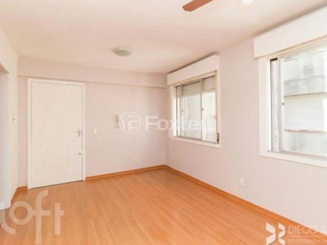 Apartamento, 1 dormitórios, 25.75 m², em Centro Histórico