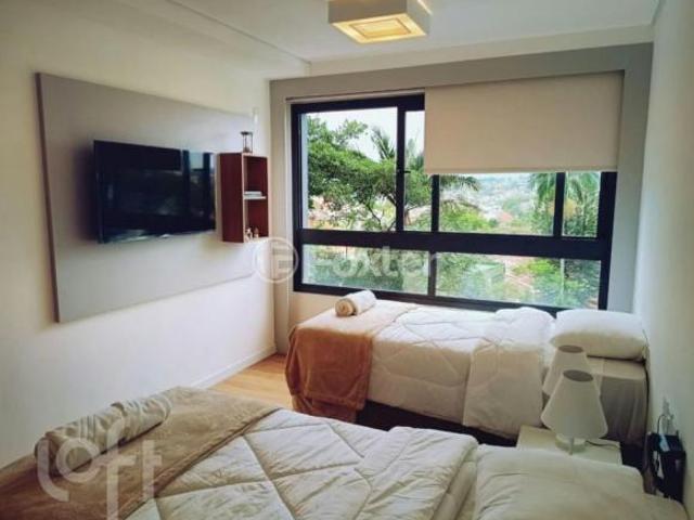 Apartamento, 1 dormitórios, 25.72 m², em Três Figueiras