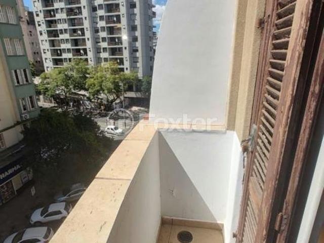 Apartamento, 1 dormitórios, 25.96 m², em Centro Histórico