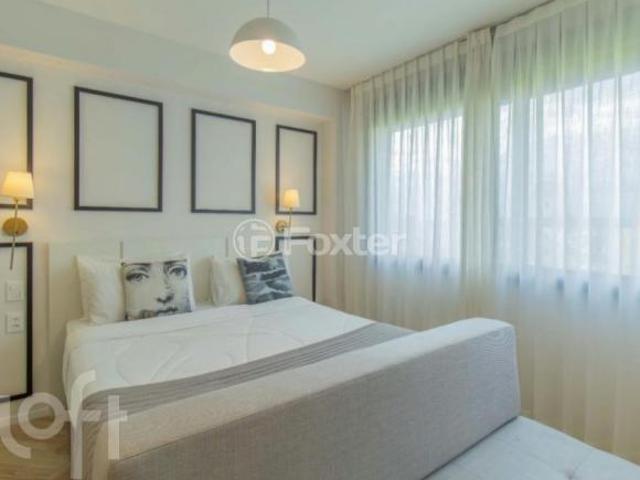 Apartamento, 1 dormitórios, 25.98 m², em Mont Serrat