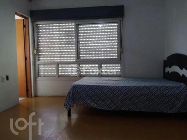 Apartamento, 1 dormitórios, 26.59 m², em Centro