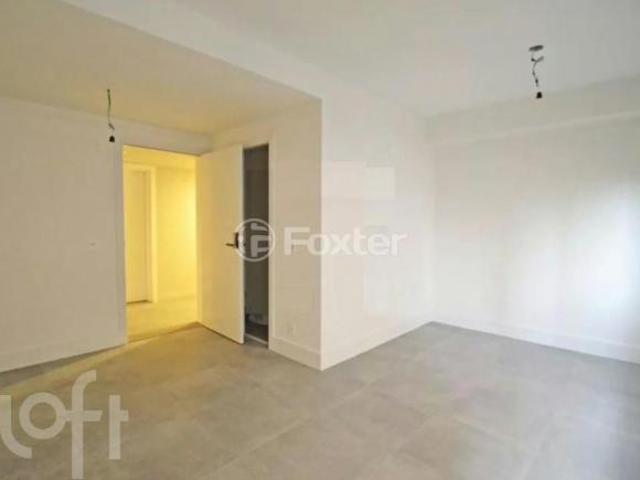 Apartamento, 1 dormitórios, 26.75 m², em Centro Histórico