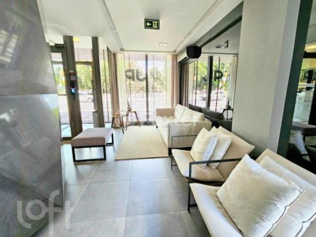 Apartamento, 1 dormitórios, 27 m², em Centro Histórico