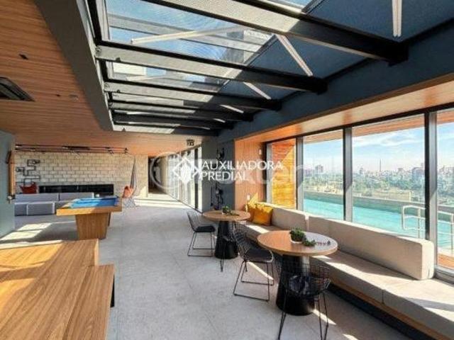 Apartamento, 1 dormitórios, 27.69 m², em Cidade Baixa