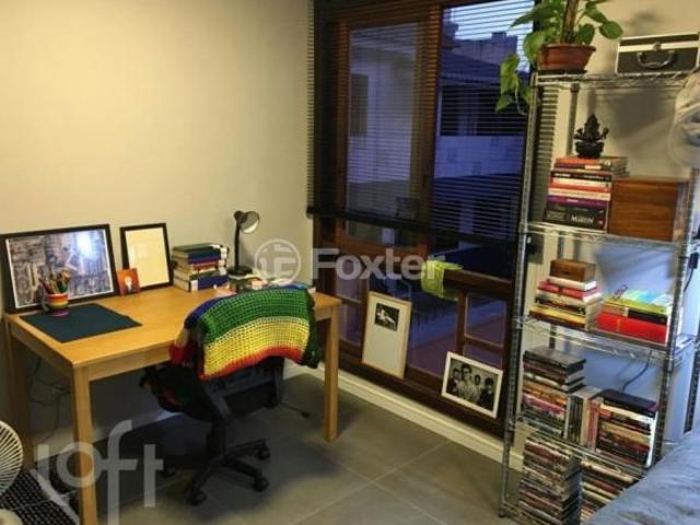 Apartamento, 1 dormitórios, 27.61 m², em Partenon
