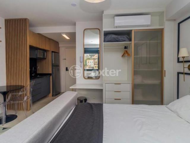 Apartamento, 1 dormitórios, 27.89 m², em Mont Serrat