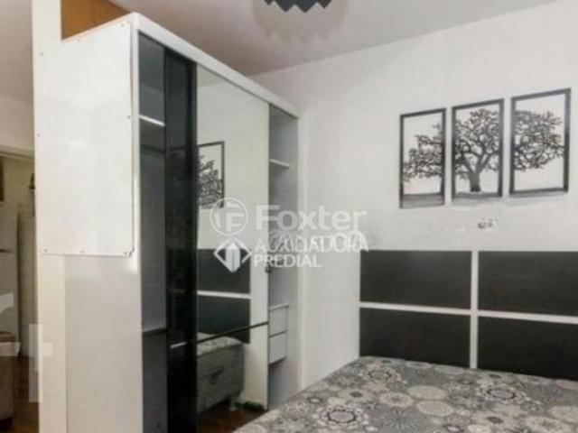 Apartamento, 1 dormitórios, 27.92 m², em São João
