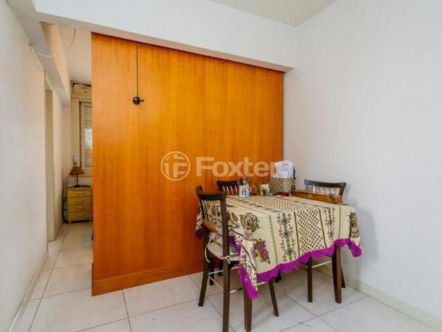 Apartamento, 1 dormitórios, 28.18 m², em Centro Histórico