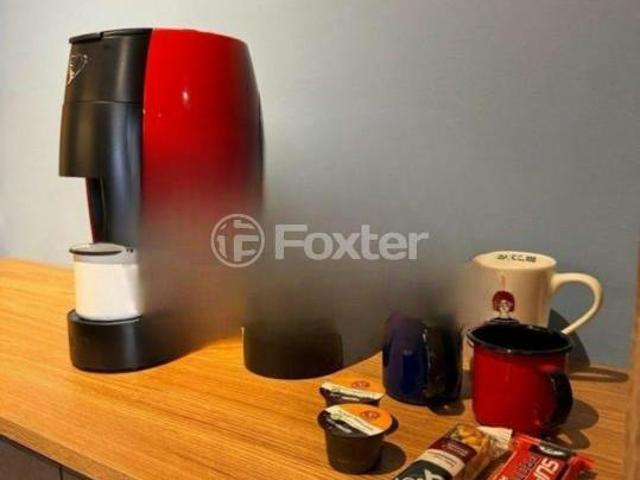Apartamento, 1 dormitórios, 28.41 m², em Petrópolis
