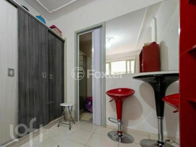 Apartamento, 1 dormitórios, 28.77 m², em Centro Histórico