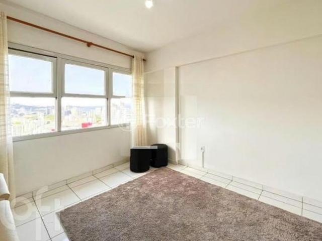 Apartamento, 1 dormitórios, 29 m², em Centro Histórico