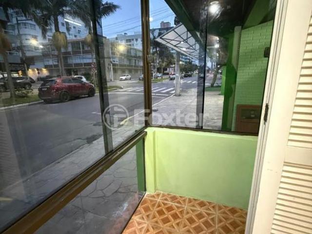Apartamento, 1 dormitórios, 29 m², em Centro