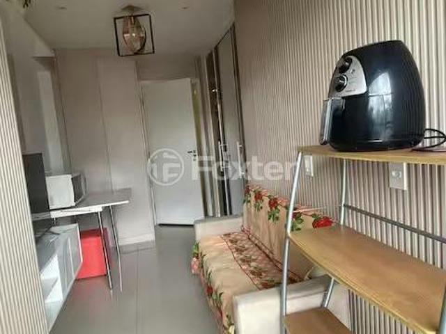 Apartamento, 1 dormitórios, 29 m², em Km 18