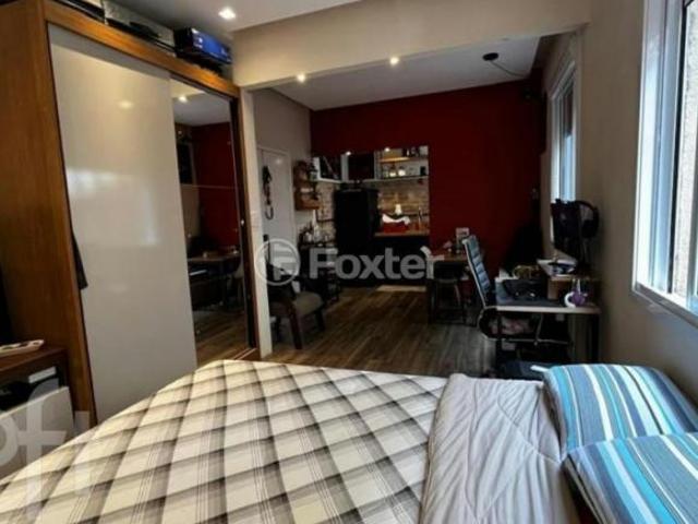Apartamento, 1 dormitórios, 29.67 m², em Centro Histórico