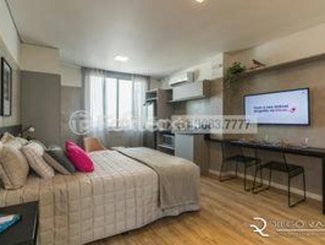 Apartamento, 1 dormitórios, 29.79 m², em Centro Histórico