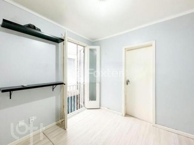 Apartamento, 1 dormitórios, 29.95 m², em Menino Deus