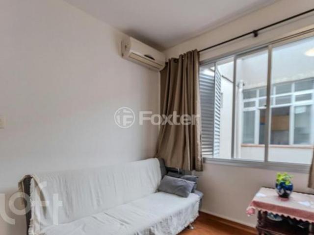 Apartamento, 1 dormitórios, 20.52 m², em Menino Deus