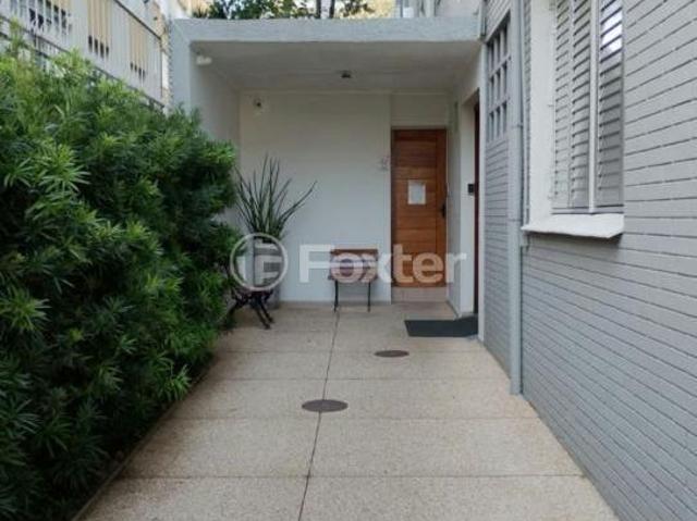 Apartamento, 1 dormitórios, 21.3 m², em Menino Deus