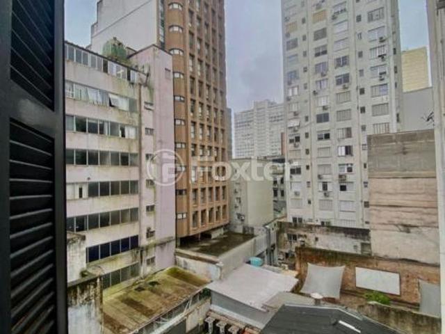 Apartamento, 1 dormitórios, 23.07 m², em Centro Histórico