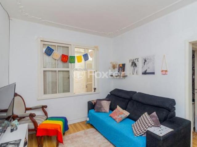 Apartamento, 1 dormitórios, 35 m², em Floresta