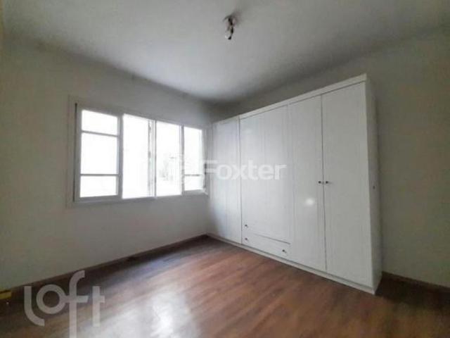 Apartamento, 1 dormitórios, 35.56 m², em Centro Histórico
