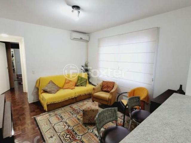 Apartamento, 1 dormitórios, 36 m², em Centro Histórico