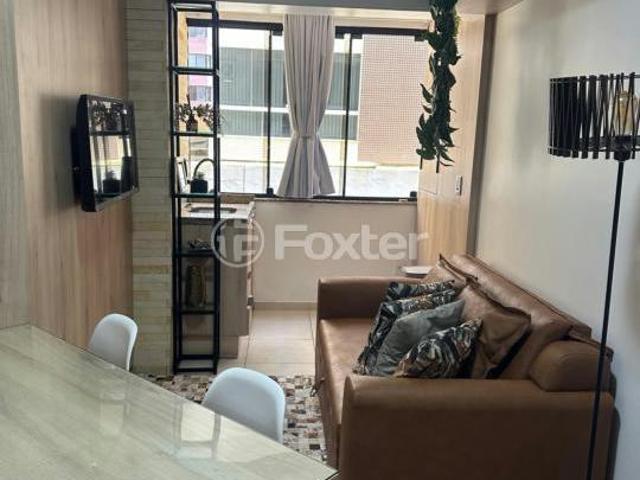 Apartamento, 1 dormitórios, 36.24 m², em Zona Nova