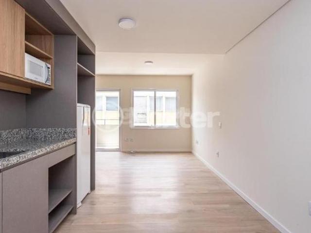 Apartamento, 1 dormitórios, 36.66 m², em Petrópolis