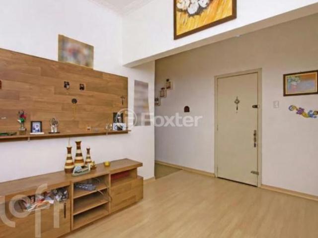 Apartamento, 1 dormitórios, 37 m², em Centro Histórico