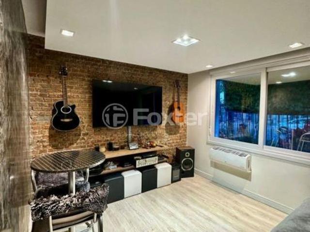 Apartamento, 1 dormitórios, 37 m², em Petrópolis