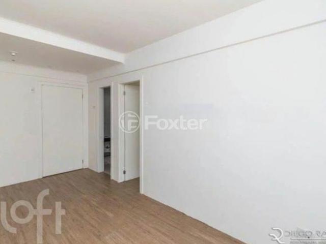 Apartamento, 1 dormitórios, 38 m², em Partenon