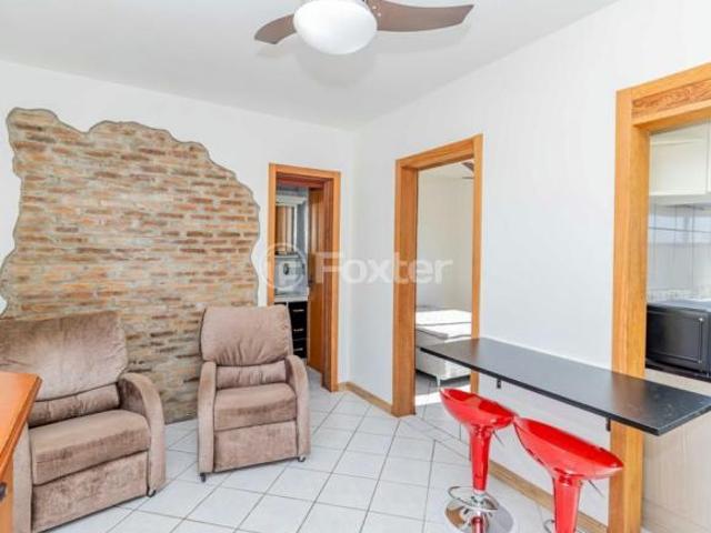 Apartamento, 1 dormitórios, 38 m², em Partenon