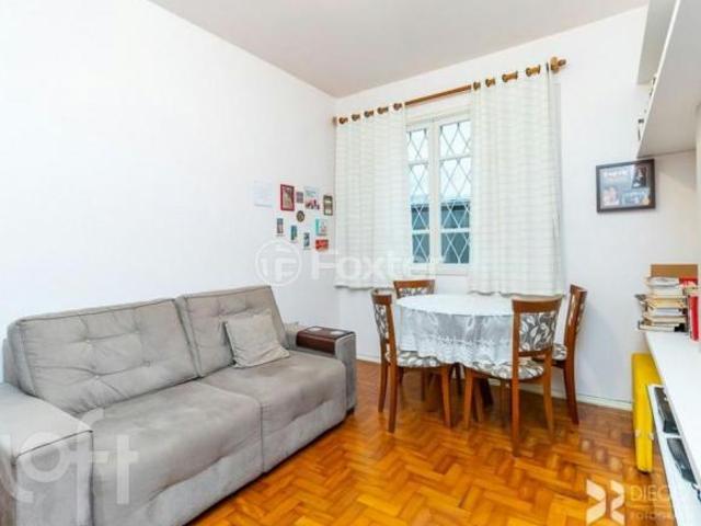 Apartamento, 1 dormitórios, 38.89 m², em Partenon