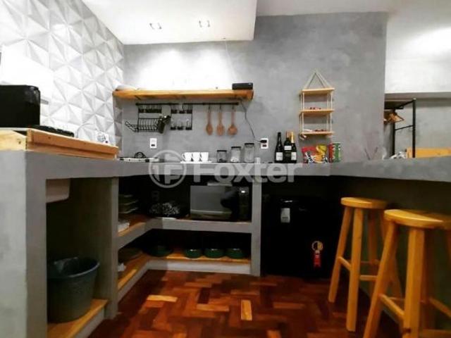 Apartamento, 1 dormitórios, 39 m², em Centro