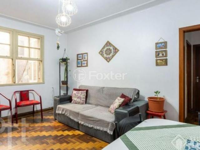 Apartamento, 1 dormitórios, 39.12 m², em Petrópolis