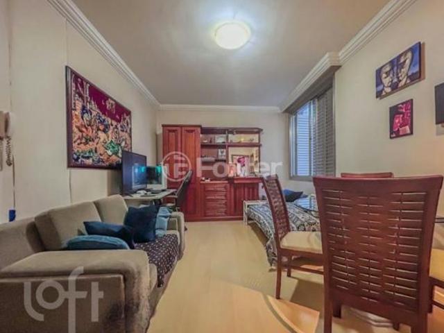 Apartamento, 1 dormitórios, 39.56 m², em Centro Histórico