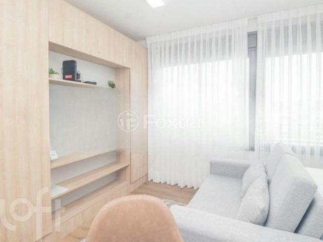 Apartamento, 1 dormitórios, 30 m², em Centro Histórico