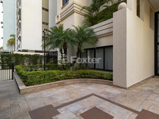 Apartamento, 1 dormitórios, 30 m², em Cidade Monções