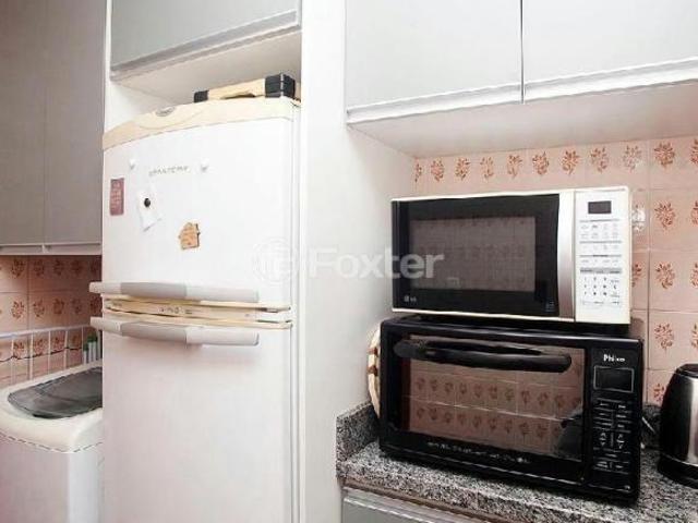 Apartamento, 1 dormitórios, 30 m², em Partenon