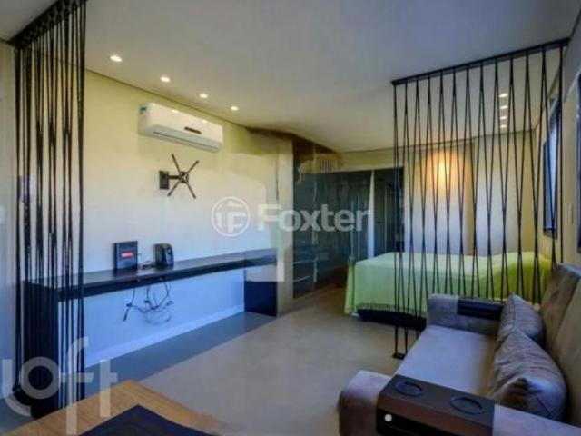 Apartamento, 1 dormitórios, 30.13 m², em Centro Histórico