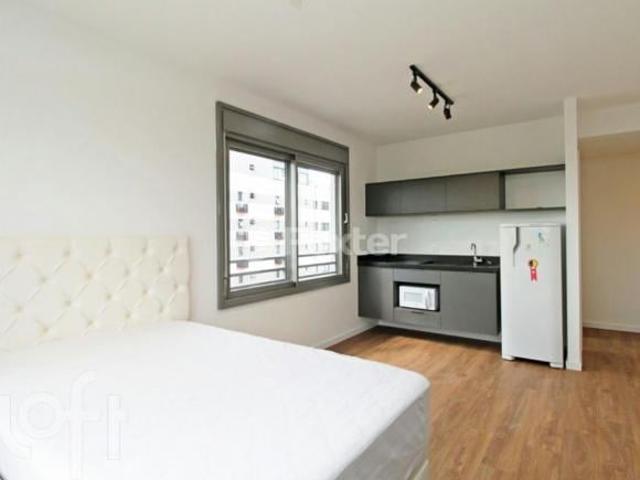 Apartamento, 1 dormitórios, 30.47 m², em Centro Histórico