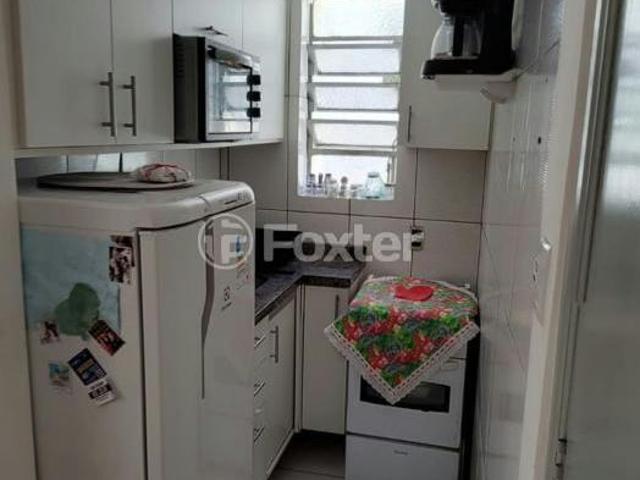 Apartamento, 1 dormitórios, 30.58 m², em Petrópolis