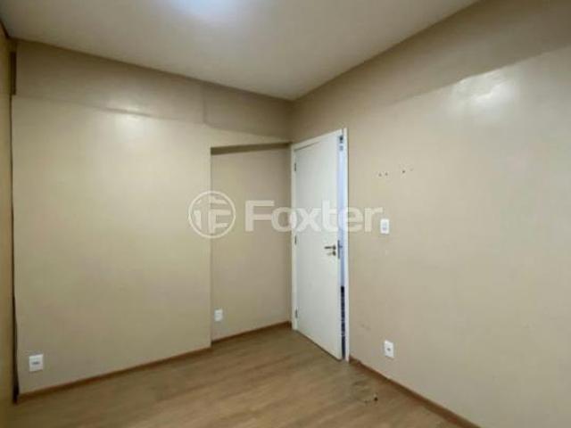 Apartamento, 1 dormitórios, 30.62 m², em Centro Histórico